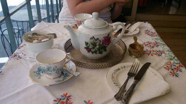 Tea With Me And Friends: Tme for Tea.....Bea's Vintage Tea Rooms