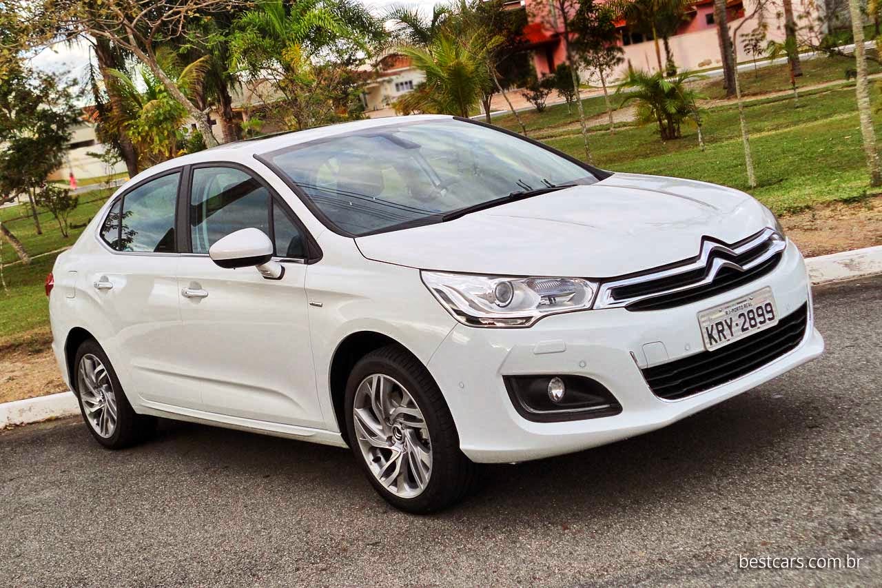 Noticias Via Fotos - Veja e entenda: Novo Citroen C4 Lounge THP 1.6 16V ...