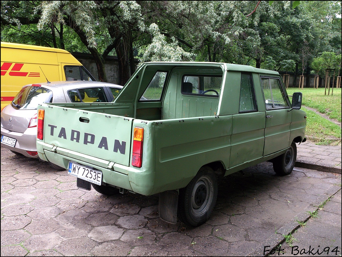 Pobliska Ulica: 1972-1980 FSR Tarpan 233