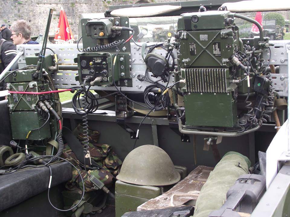 SI VIS PACEM, PARA BELLUM: Il Land Rover Defender