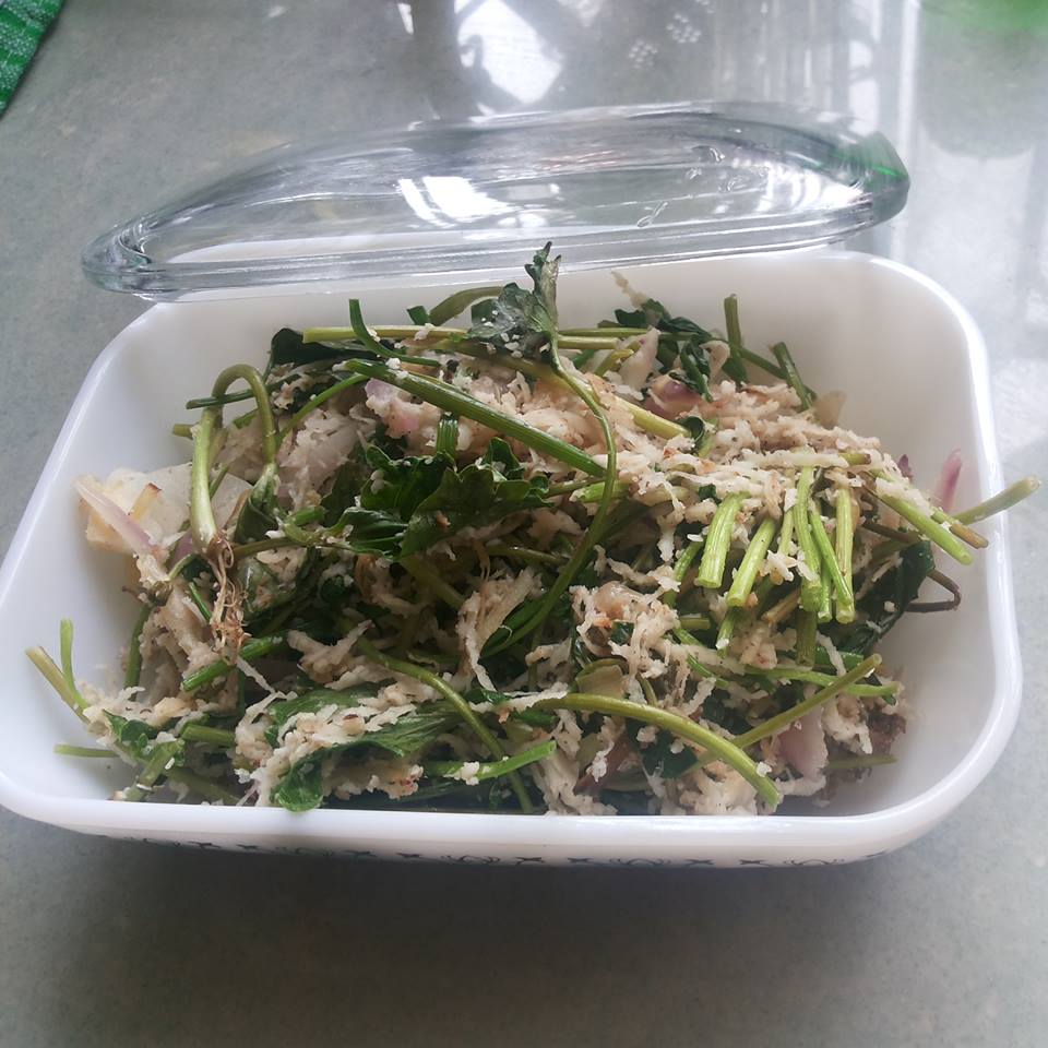 Tertunailah Hasrat Di Hati: Resepi Berpantang : Kerabu Pegaga Dan Daun ...