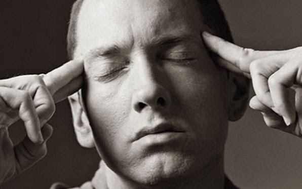 DETROIT ROCK N ROLL MAGAZINE: EMINEM STRUGGLING WITH DEPRESSION OR ...