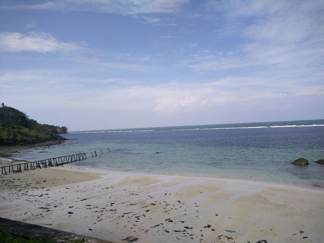 Teluk Tamiang: Pesona Pantai Yang Indah dan Budidaya Ikan Kakap Putih ...