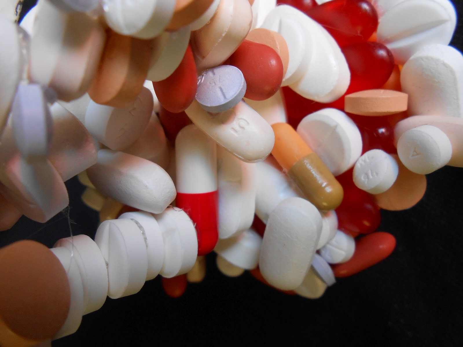 lonack signature: Pill Sculpture - allow Creativity to flow