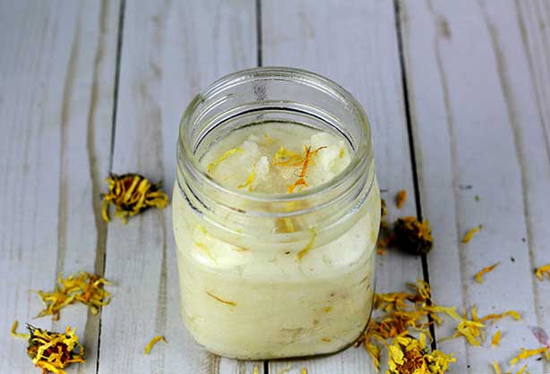 Best Summer Body Scrubs to Buy or DIY - Everything Pretty