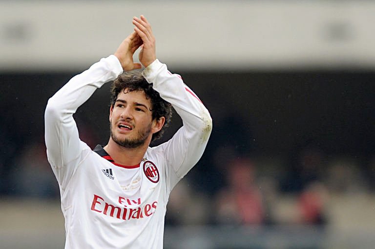 All Football Players: Alexandre Pato Biography