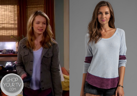 Mom: Season 1 Episode 4 Violet's Blue and Purple Thermal Top | Shop Your TV