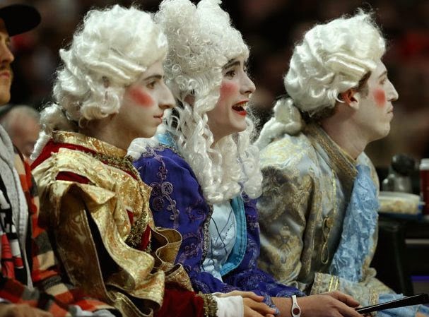 Attire's Mind: Dandies, Fops And Poseurs