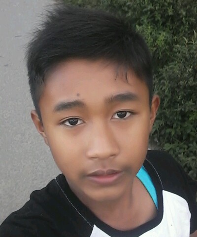 FAHMI AZIZ data pribadi: Fahmi aziz artis terkenal di mana?