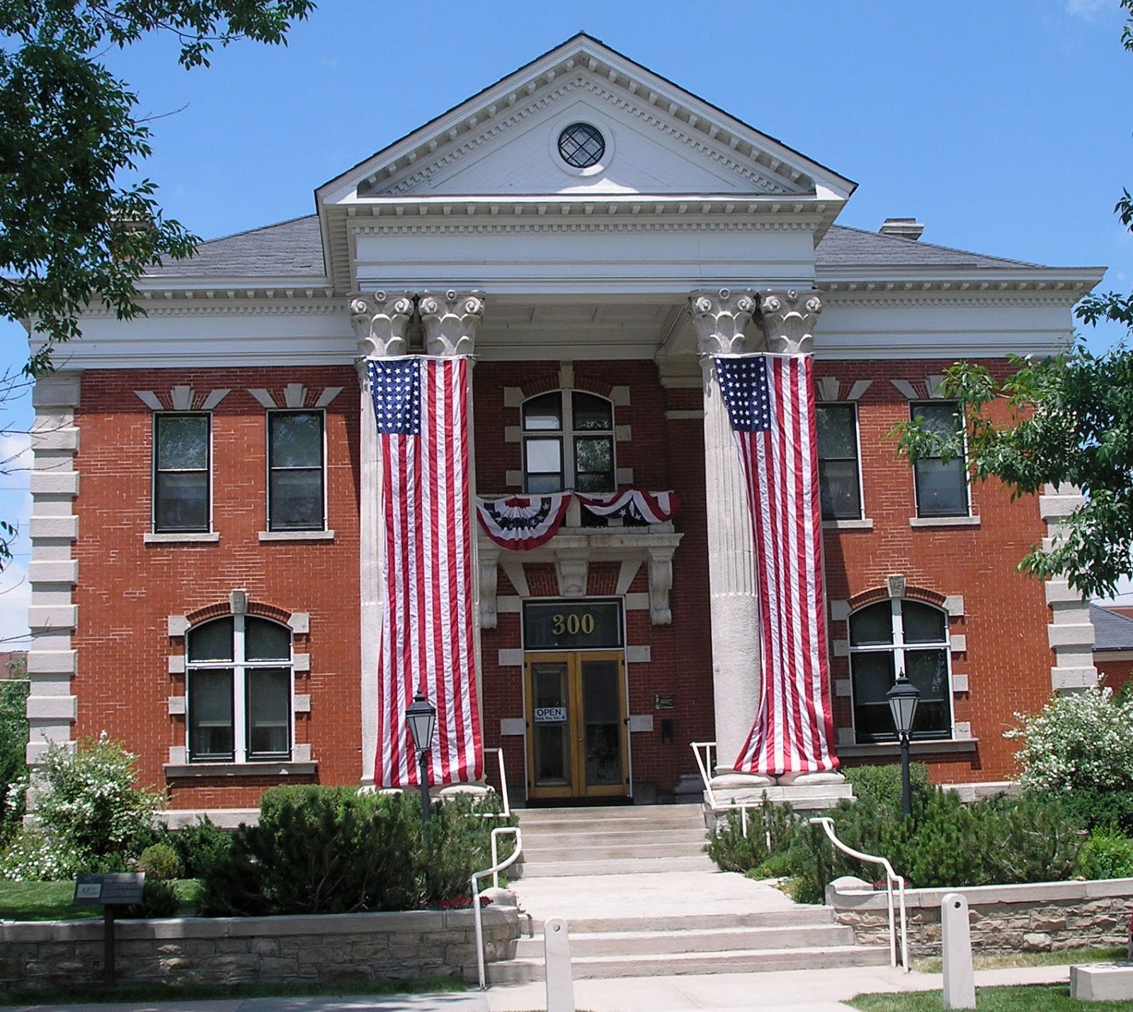Travel with the Slivas: Historic Governors Mansion-Cheyenne, WY