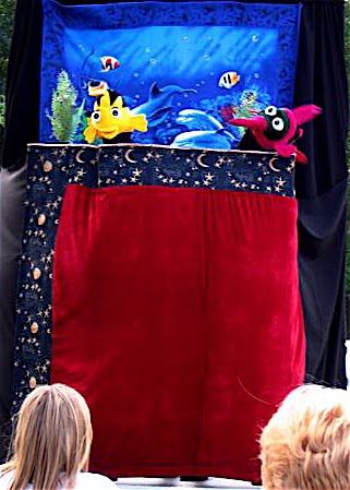 AMAZING CLARK PUPPET SHOWS