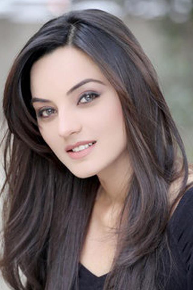 Sajida Khan | TOP Quality Brands I Entertenment Free Blog