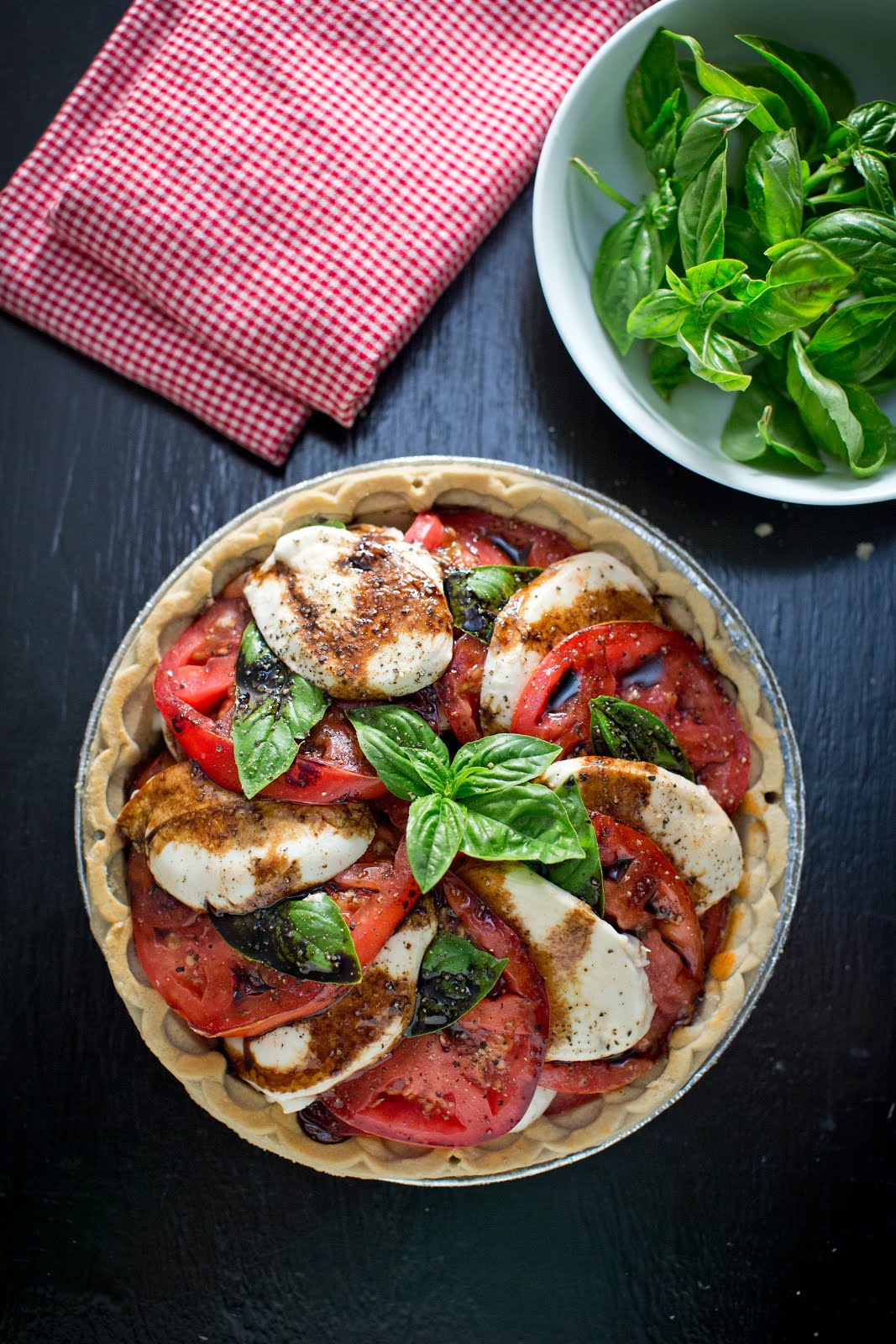 The Chubby Vegetarian: Gluten-Free Caprese Pie