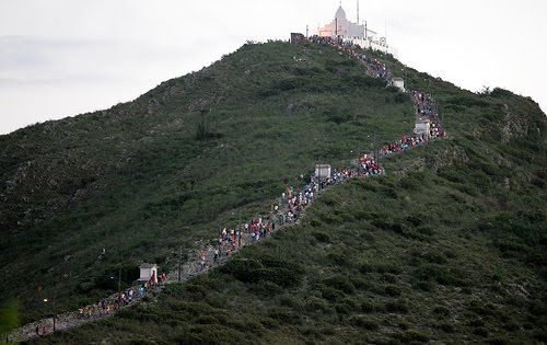 História e Arquitetura: Cidade de Monte Santo - Bahia