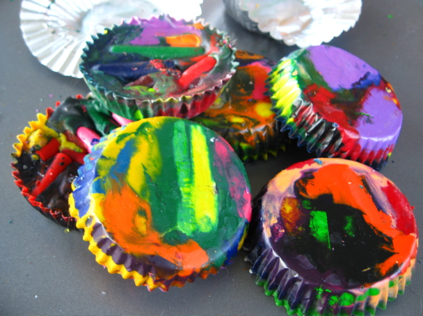 Bella Sera Boutique: Recycle old crayons and make new ones. Crafts for ...