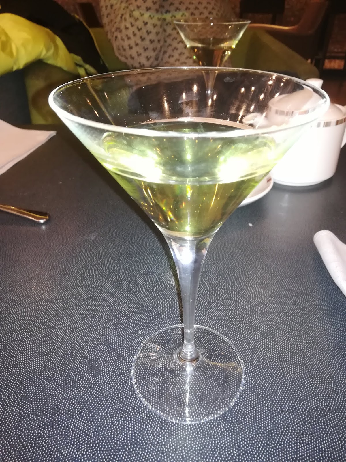 lendav konn: Kadestage, rotid!