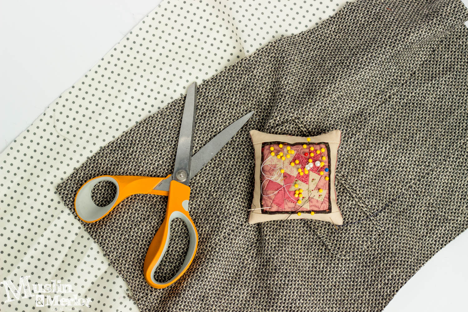 Upcycled Pocket Phone Storage! - Muslin and Merlot