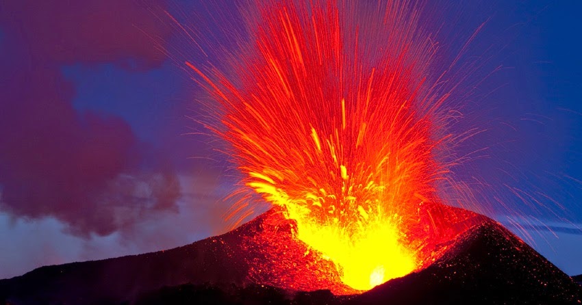 How long is the interval between the trigger for a volcanic eruption ...