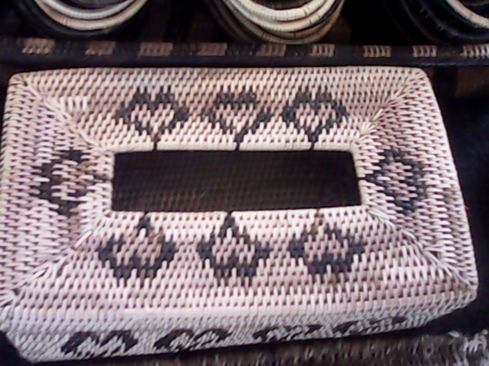 TRIBAL GOVERNMENT OF THE PHILIPPINES: MANDAYA TRIBE'S CRAFTS