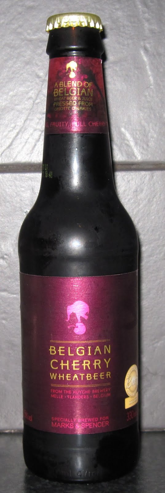 Gaming Ales: Belgian Cherry Wheat Beer (Huyghe)
