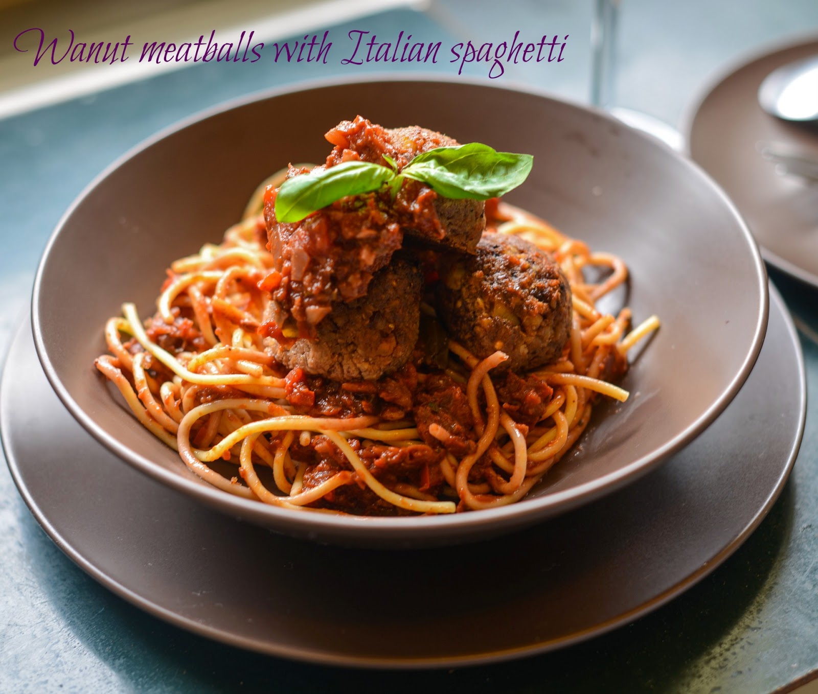 Vegan in Melbourne: Walnut meat balls with Italian spaghetti.