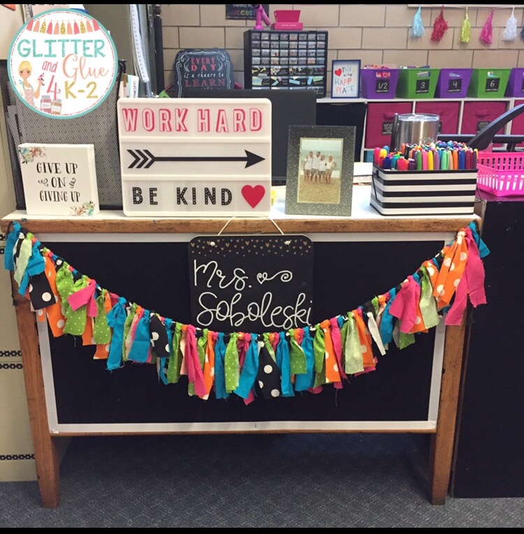 CLASSROOM | Glitter and Glue 4 K-2