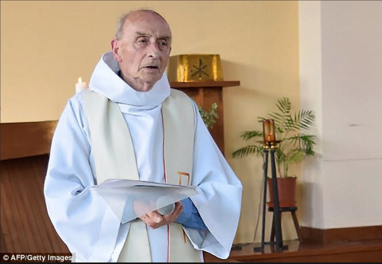 nunblog: "Ite, Missa est" and the Last Mass of Father Jacques