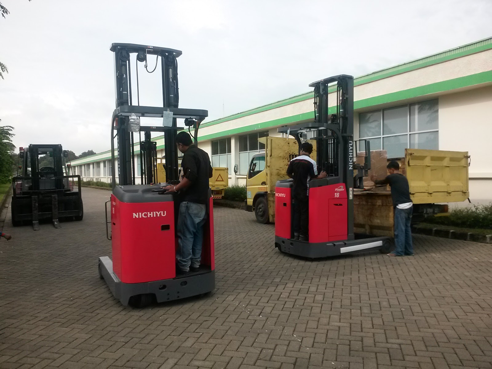 Mitsubishi Nichiyu Forklift: Forklift Mitsubishi Nichiyu Jakarta Murah 2019