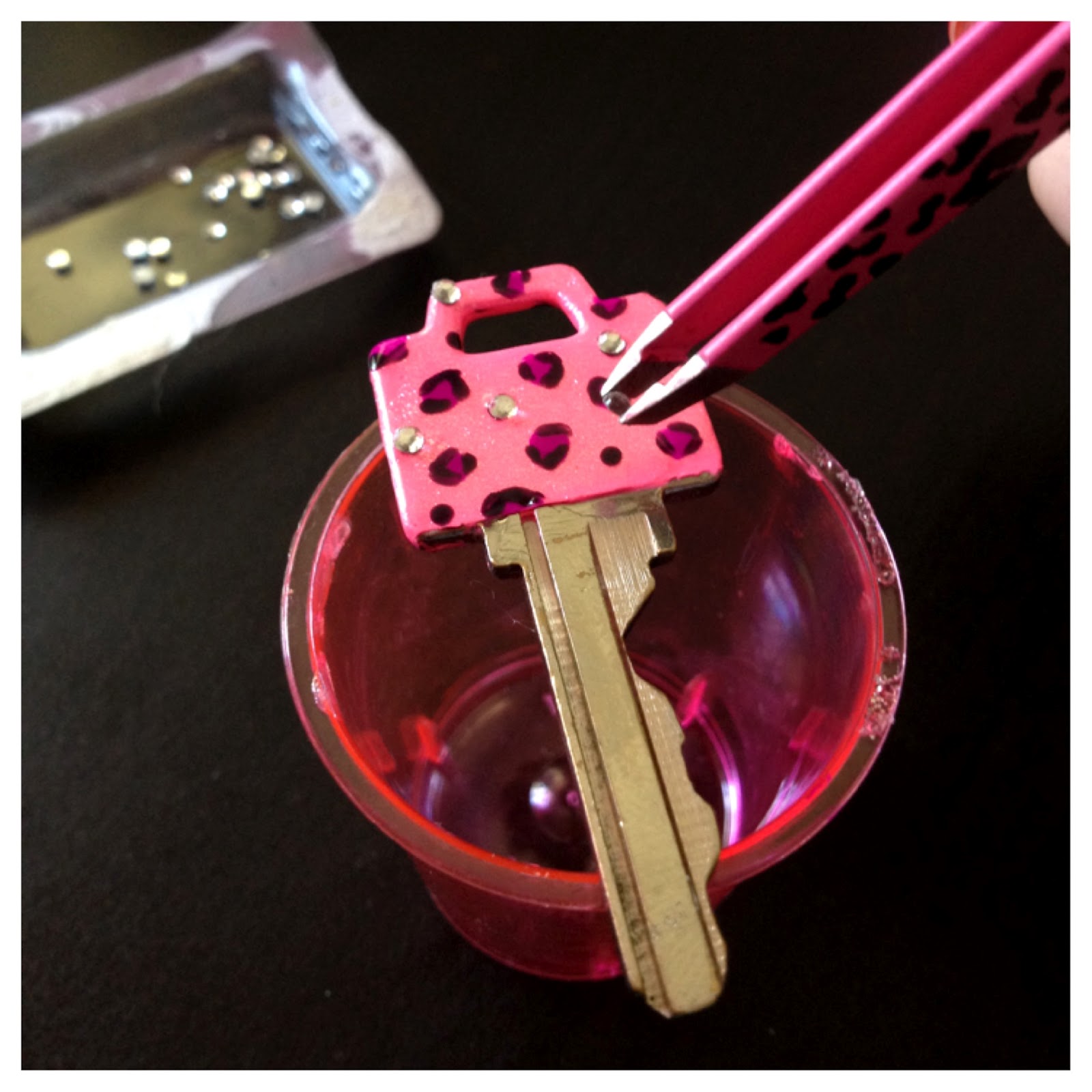 Aubrey Hannah: DIY Key Covers