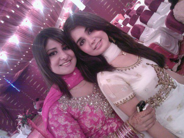 Wallpapers: Best Local Girls Pic.