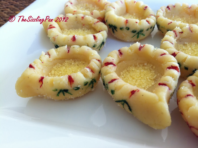 The Sizzling Pan: "Treats For Diwali"- Pedha Diyas