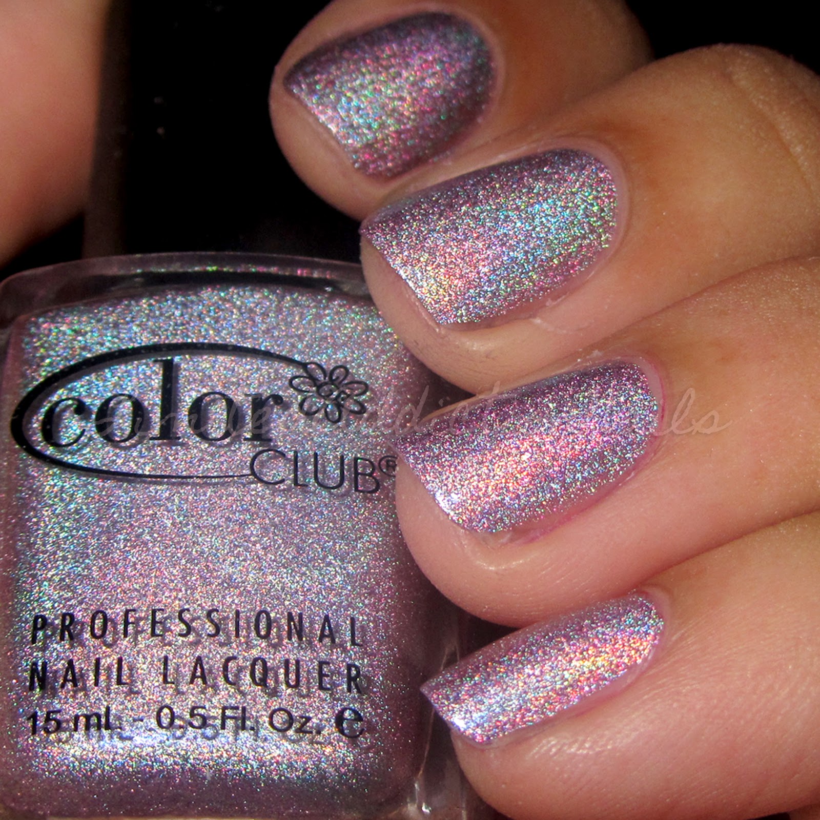 fyeahilovenails: Color Club - Worth The Risque