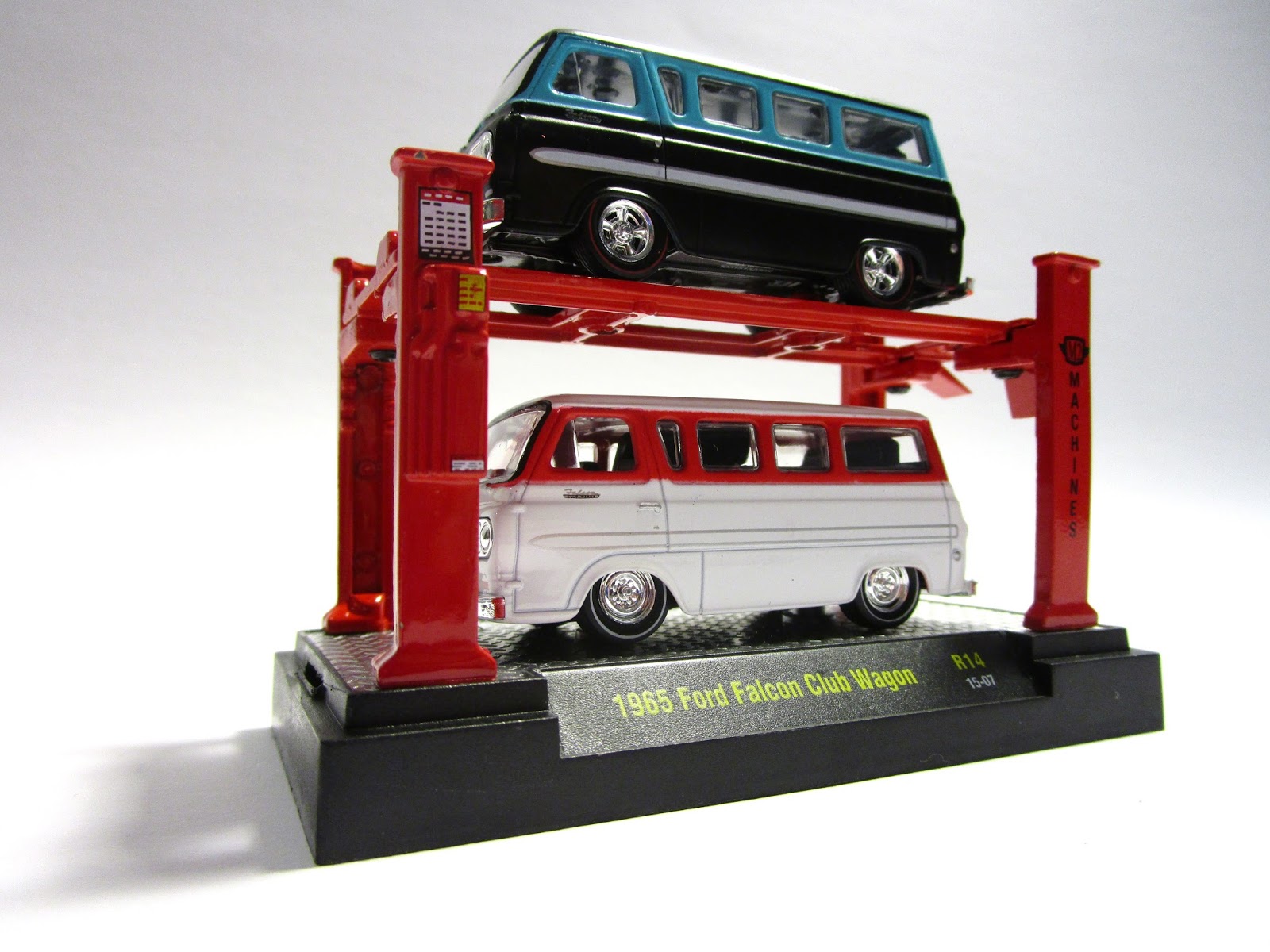 M2's Auto Lift Series is a Winner! (Especially with 2 Ford Econolines ...