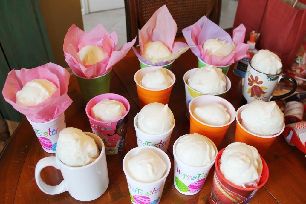 Using Spray Foam In Candy Bouquets | Miss Kopy Kat
