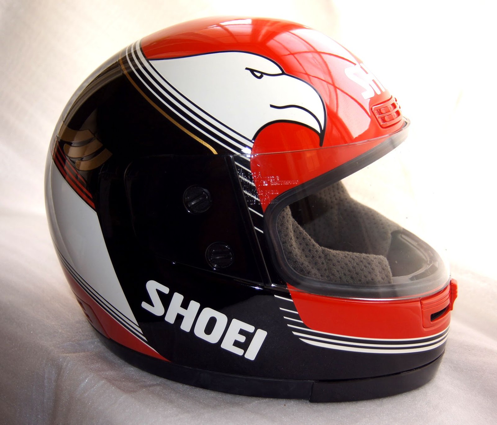samurai‐bikers: SHOEI Racing Helmet GRV Kenny Roberts official replica