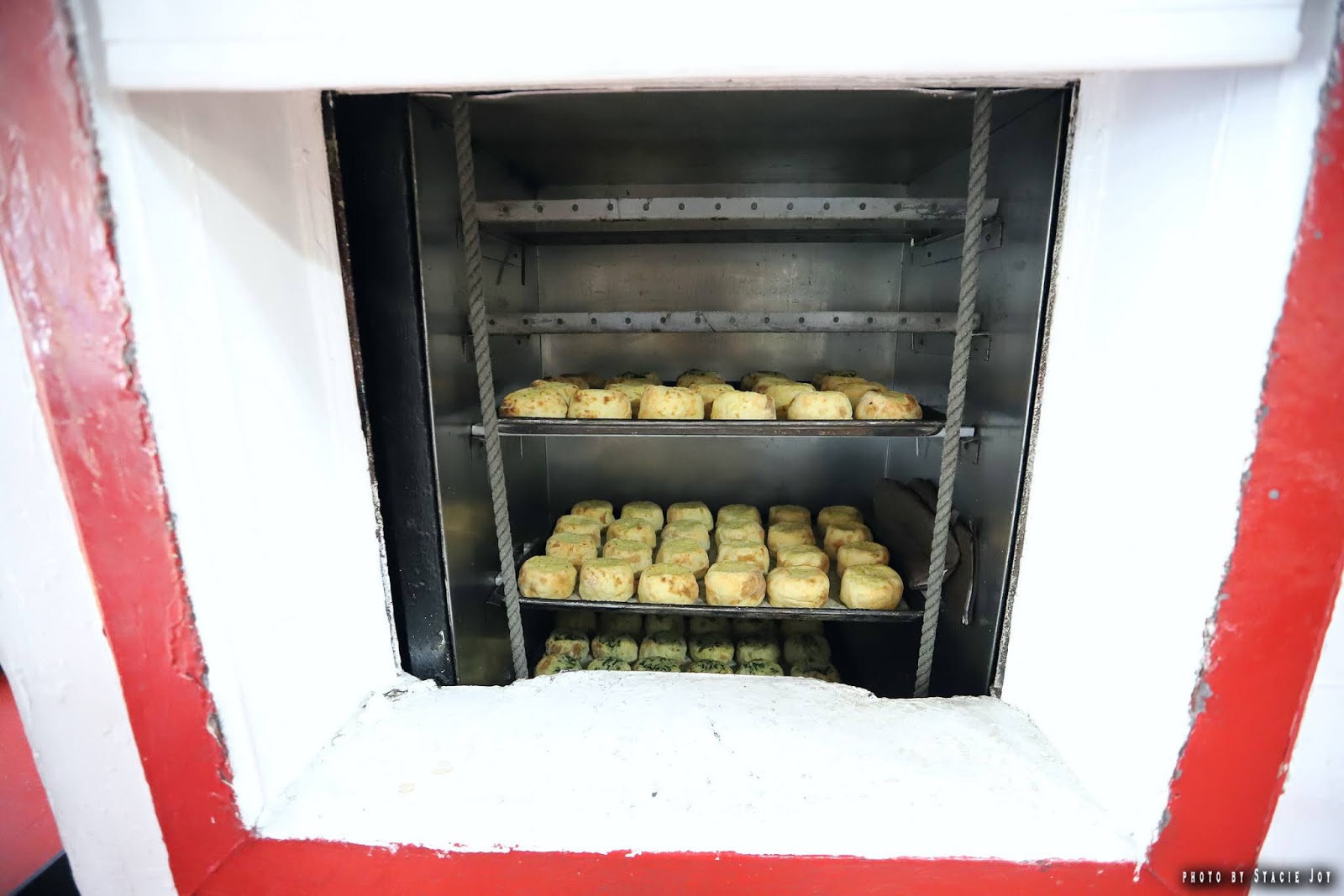 EV Grieve: A visit to Yonah Schimmel's Knish Bakery