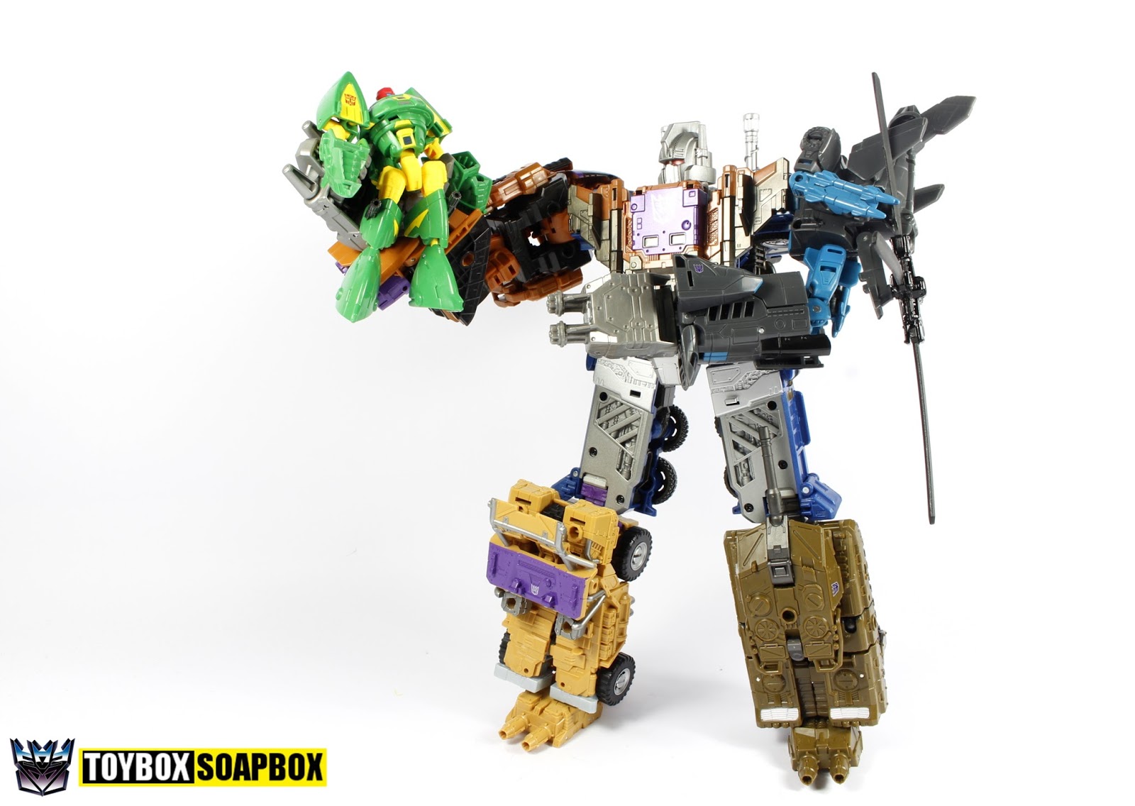 Toybox Soapbox: Unite Warriors - UW-07 - Bruticus Review