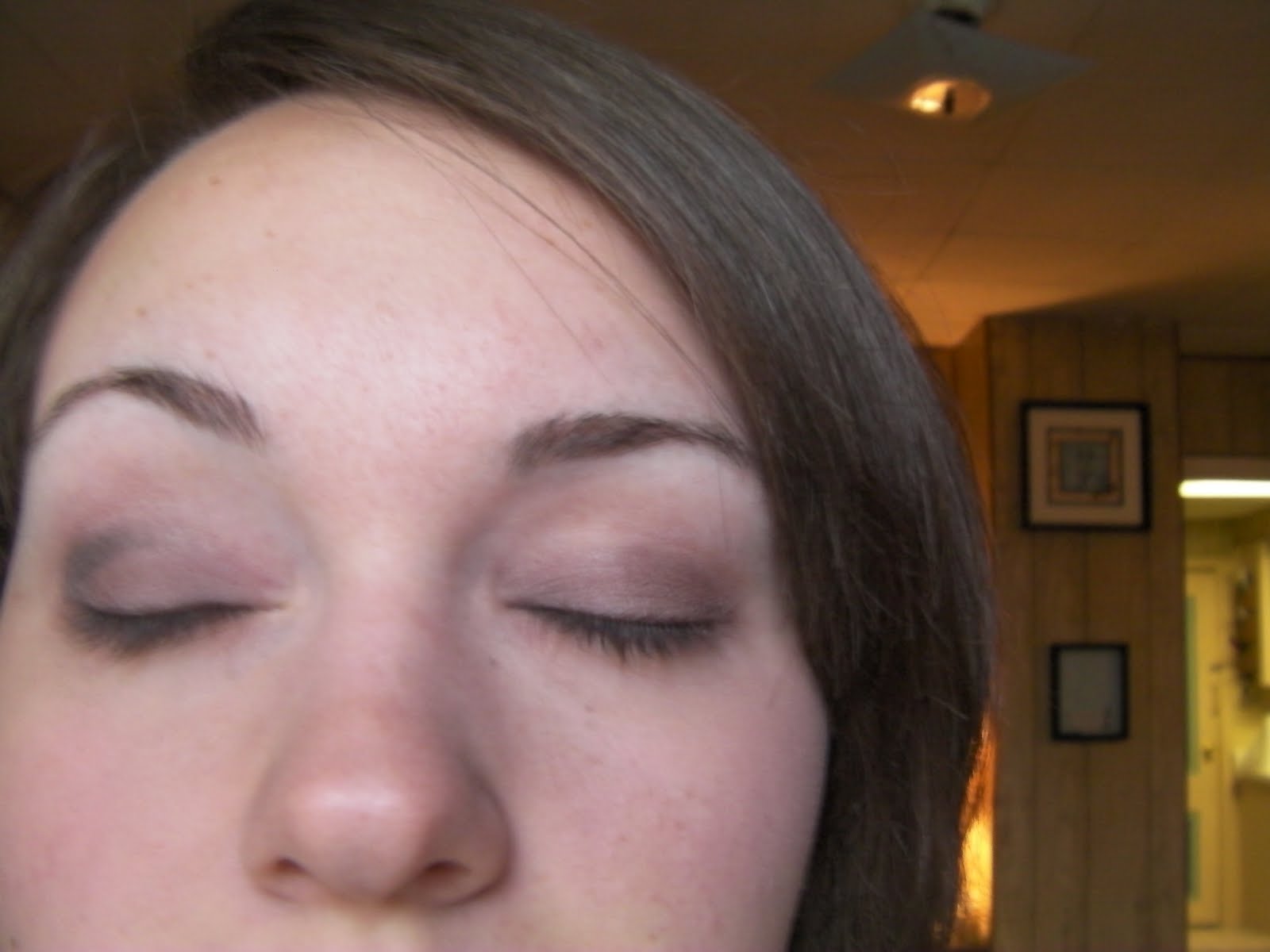 Czesia Lives!: Eye shadow tutorial