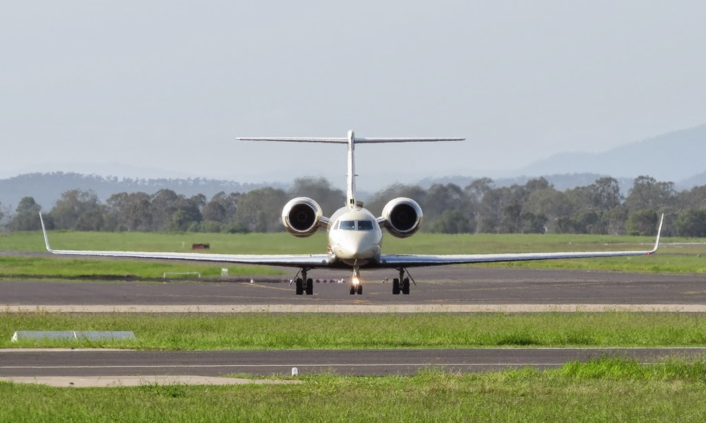 Central Queensland Plane Spotting: Challenger Management LLC Gulfstream ...