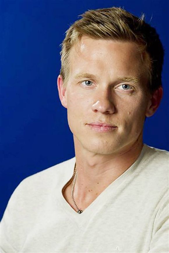 Favorite Hunks & Other Things: Warren Cole: Arresting