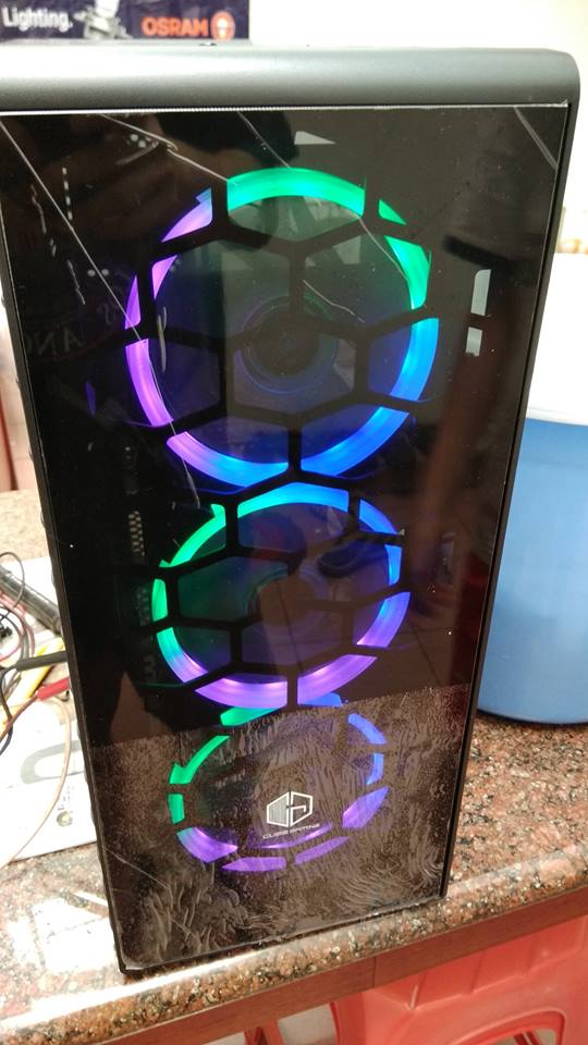 Review Singkat Casing Pc Cube Gaming Valborg Tempered Glass Rainbow Rgb ...