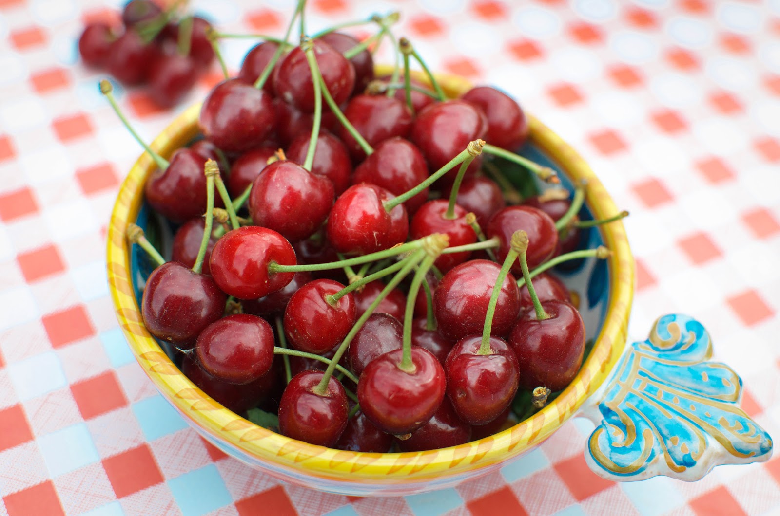La Tavola Marche: Fresh Picked Cherries in Limoncello