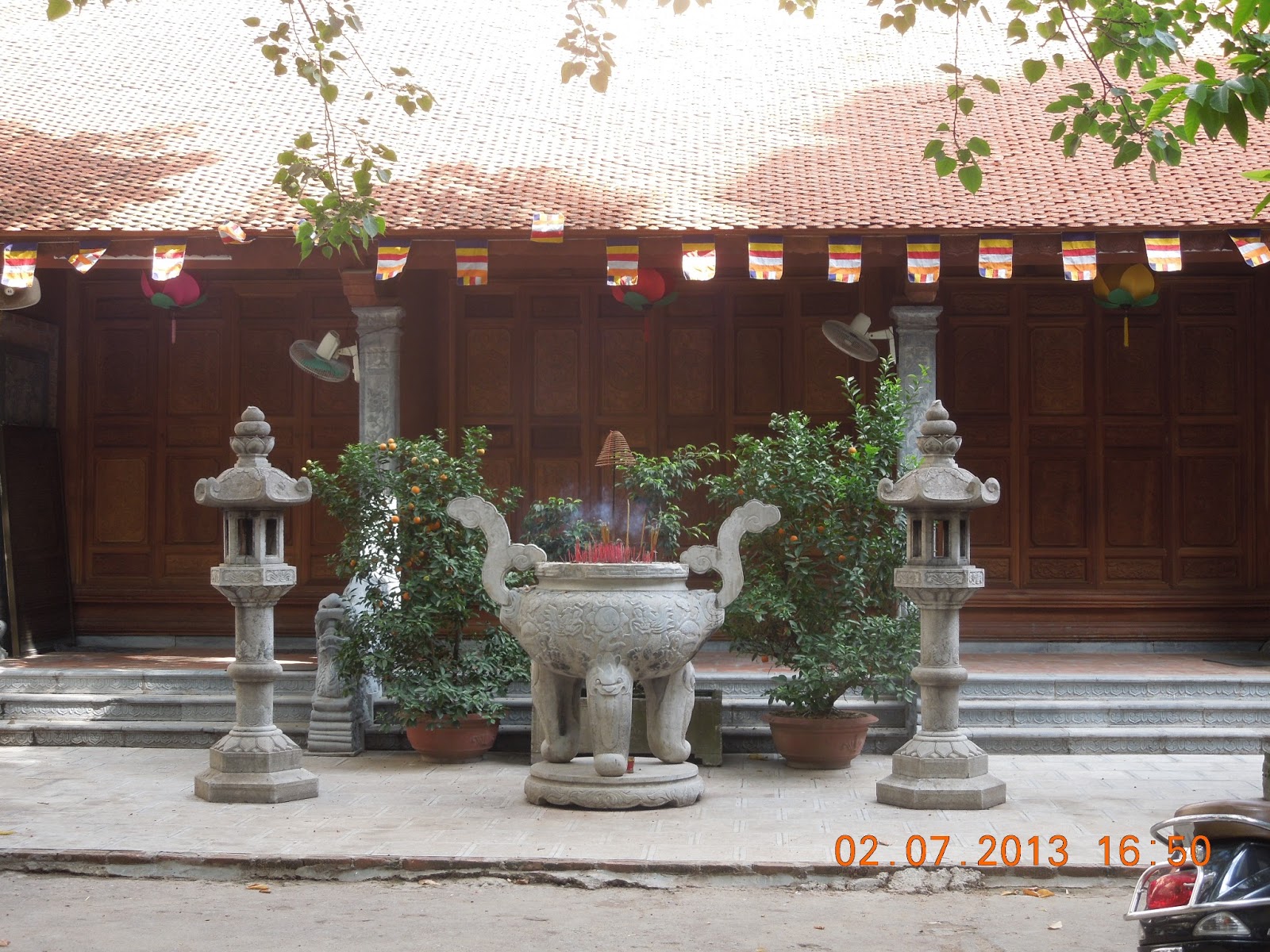 Southeast Asia, I'm Coming Back!: Da Ba Pagoda and Beethoven