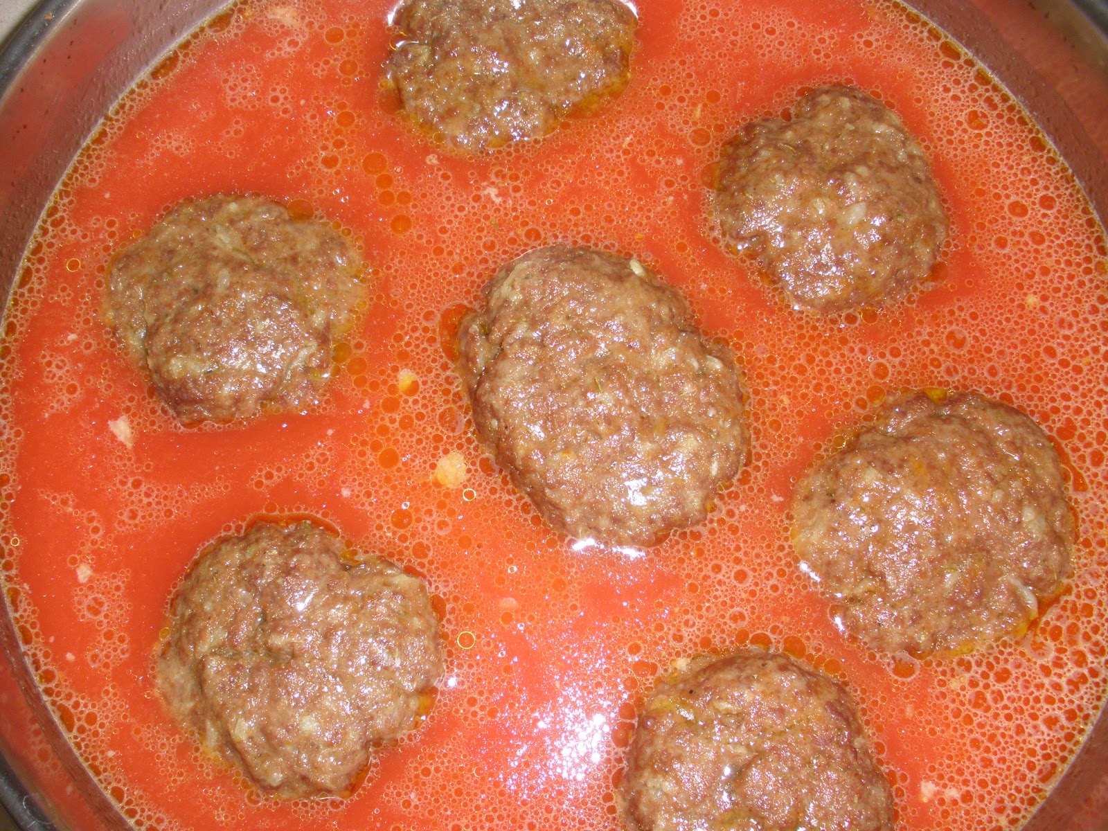 Come to cook: Μπιφτεκια με κριθαρακι στο φουρνο