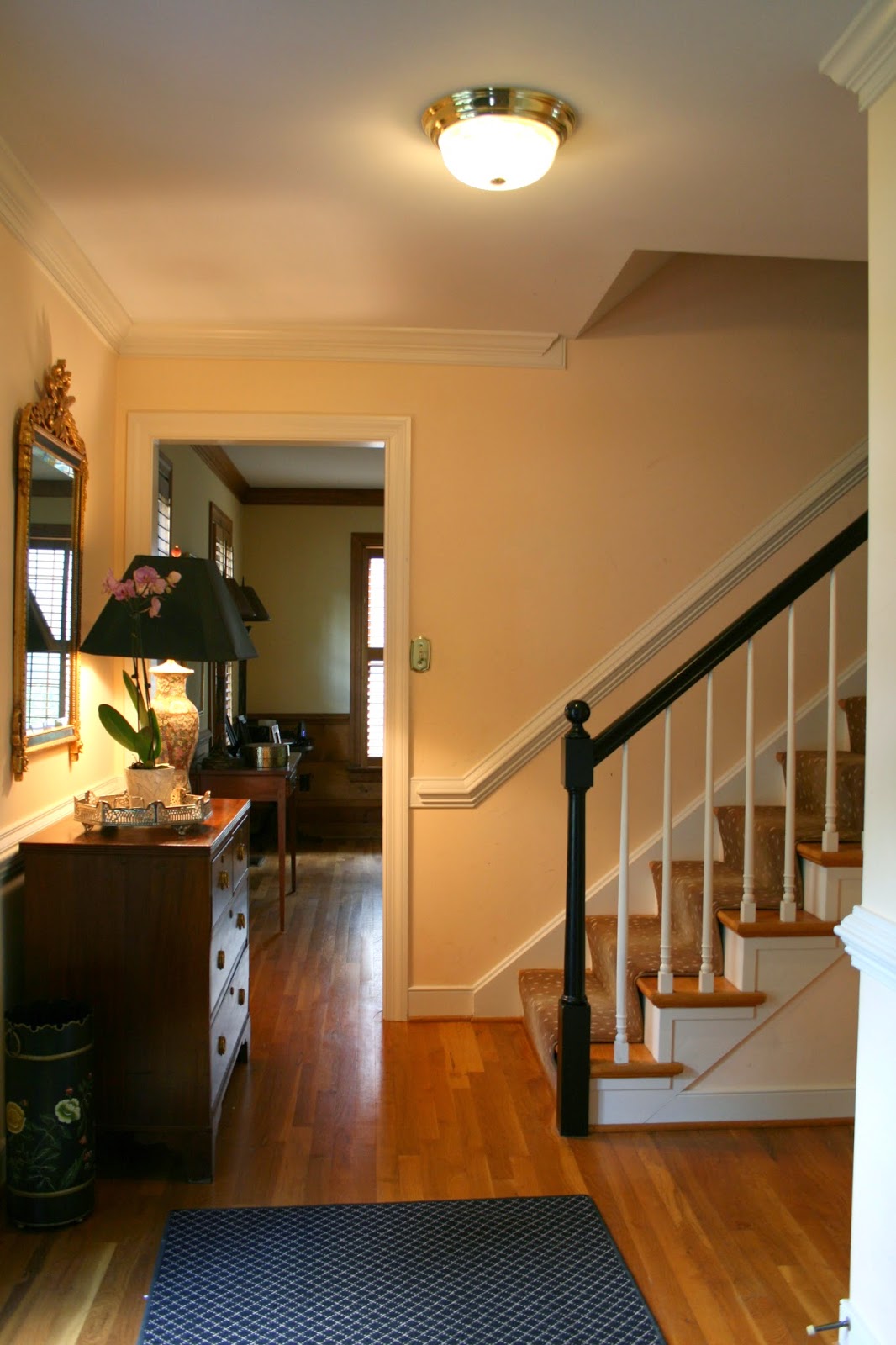 Richmond Real Estate Mom: Flush Mount Foyer Lighting