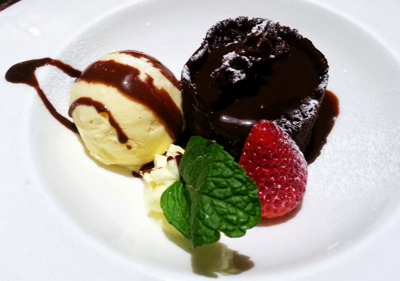 Mesha Chow: Sono Restaurant - Hamilton Portside