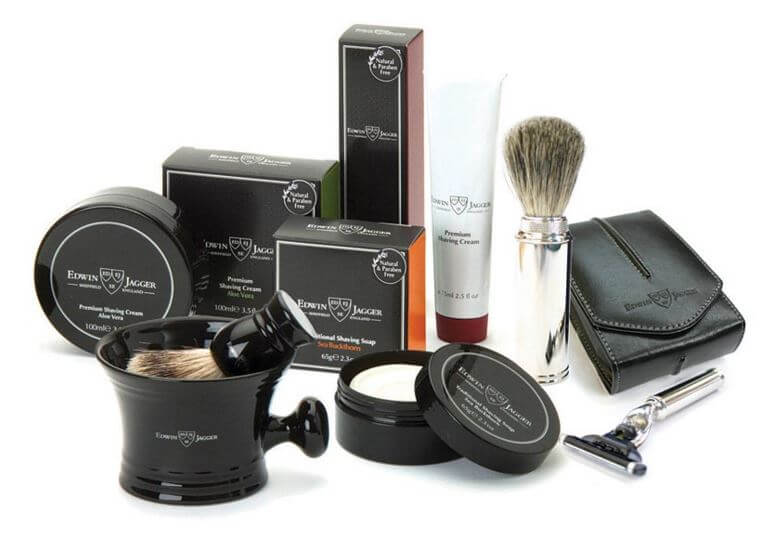 La Pipa Incuneata: I rasoi Edwin Jagger e la splendida edizione Kelvin.