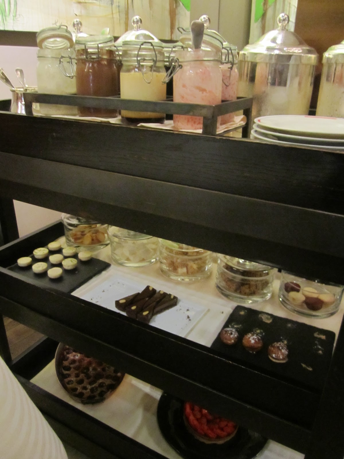 My Sweet Blog: Paris Top Ten: #4 Dessert Trolley at Guy Savoy