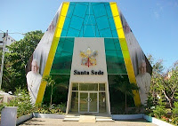 YOUMETHEMUS: Feria de Santo Domingo, donde el libro se viste con sotana