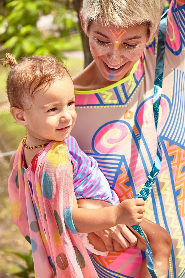 A coleção de Carnaval da Farm - Garotas Modernas